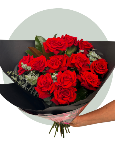 A DOZEN ROSES - Zone Fresh